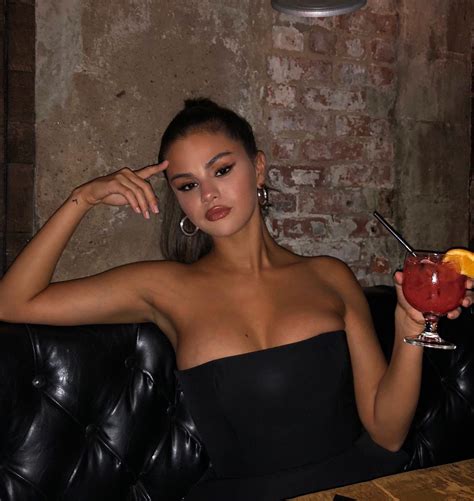 Selena Gomez Is So Perfect Porn Pic