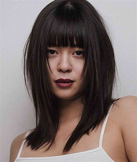 Mid Length Straight Hair With Fringe