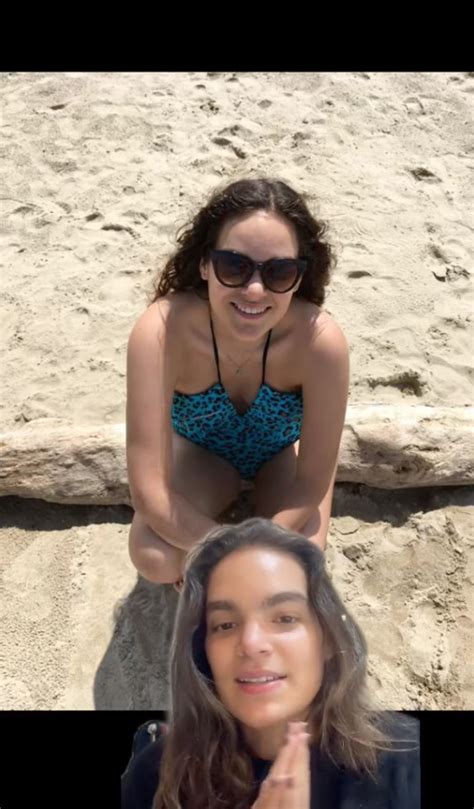 I Got A Rash On Vacation — It Was Parasites Living In My Leg
