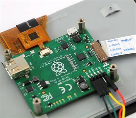 raspberry pi 7 inch touchscreen display tested geeks3d