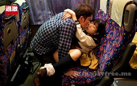 [nhdtb 78403] 夜行バスで声も出せずイカされた隙に生ハメされた女はスローピストンの痺れる快感に理性を失い中出しも拒めない 女子 生