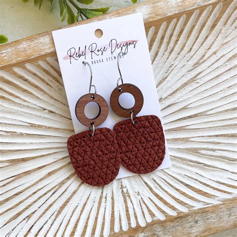 Scout Fall Triangle Texture Rebel Rose Designs By Brook