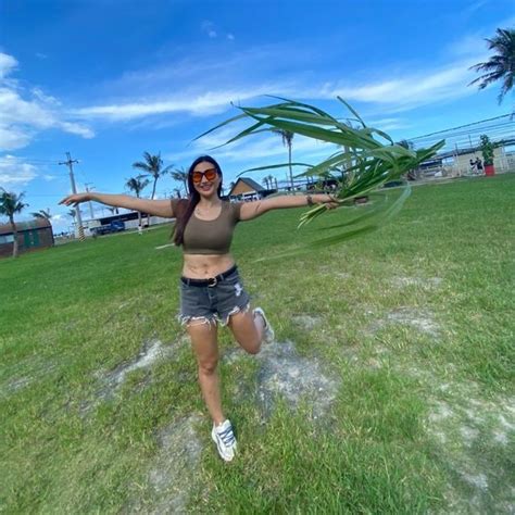 江 Iziz3232 On Threads