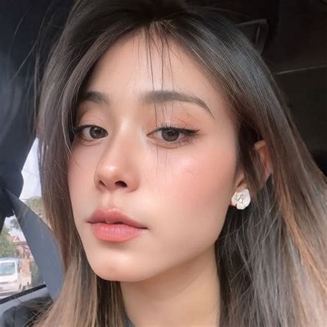 Dita Ayu Diitayyu Threads Say More