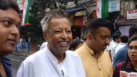 Mukul Roy শেষবেলায় একুশের সভাস্থলে হঠাৎ হাজির মুকুল রায় Bengali