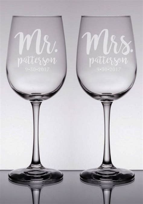 Custom Wedding Wine Glasses Etched Wine Glass Pair