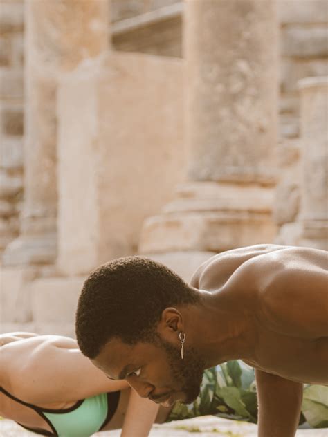 9 Tips On How To Be A Pro In Push Ups Times Of India