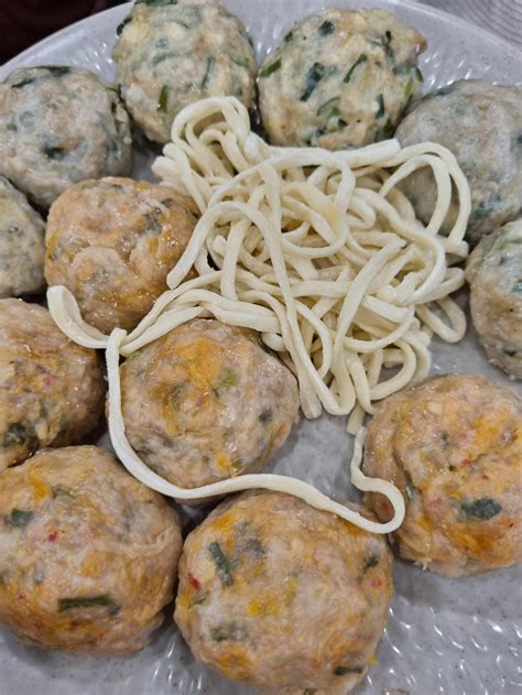 경기 시흥 물왕저수지 맛집 본가 굴림 만두 전골 만두강정 메뉴 후기 가격 정보