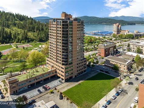 105 E Wallace Ave Coeur Dalene Id 83814 ®