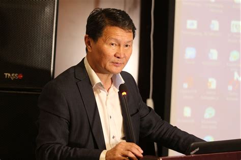 Улс төрийн намууд Үндсэн хуулийн шинэчлэл хийхээ илэрхийллээ