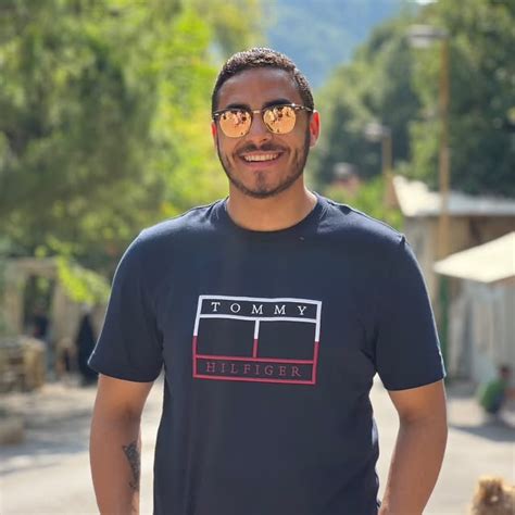 Bavli Nader Bavli Nader • Threads Say More