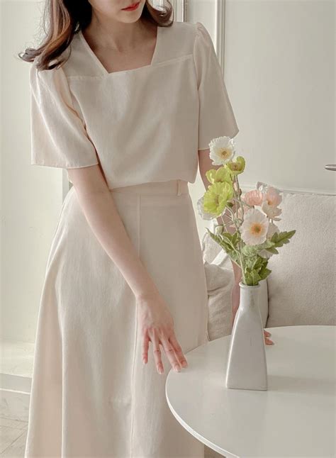 여성 30 40대미시 무지 스퀘어넥 퍼프 반팔블라우스 플레어 여름 롱스커트 코디세트 투피스 에이블리