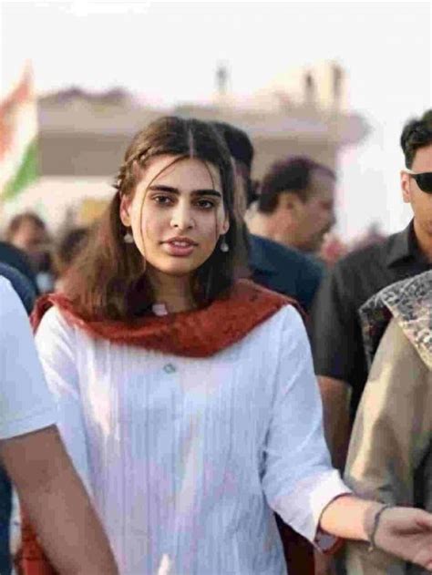 Who Is Miraya Vadra Know All About Priyanka Gandhis Daughter Who