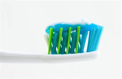 How Does Desensitizing Toothpaste Work — Sound Dentistry