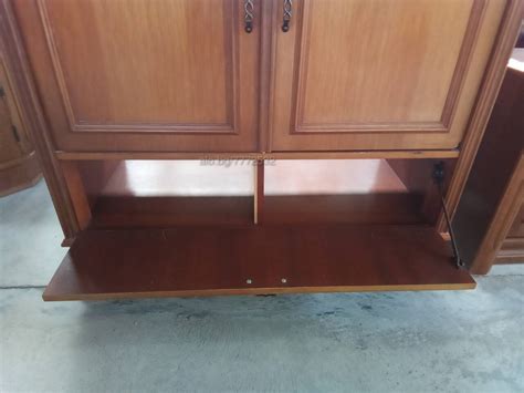 ТВ шкаф с плъзгащи вратички Германия ТВ поставка ТВ шкаф Мебели за дома и офиса Сливе