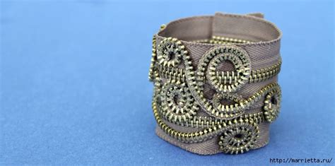 Широкий браслет из молний