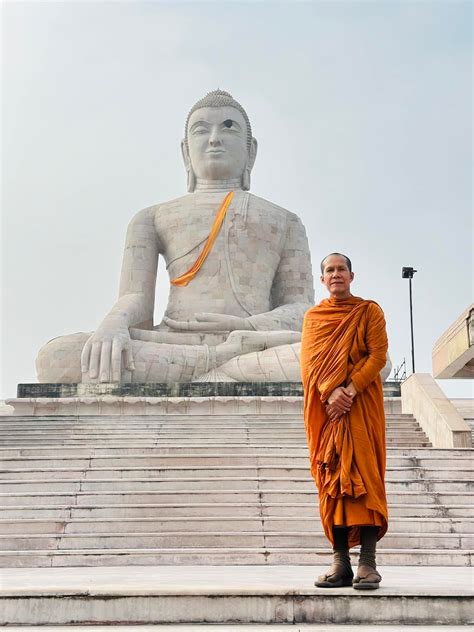 Day 6 วัดป่าถ้ำพระเทพนิมิตร หลวงพ่อสมเกียรติ ชิตมาโร