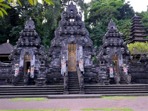 고아 라와 사원 홈