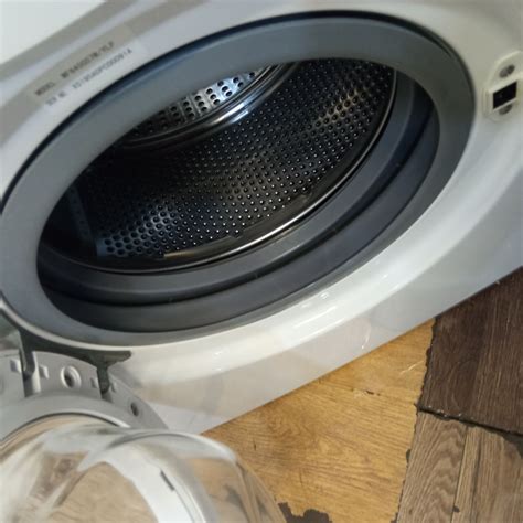 Samsung WF6450S7W - Узкие стиральные машины