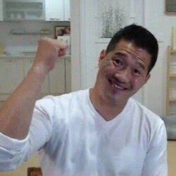 강형욱 개통령 표정 주먹 주인 훈련사 개표정 미소 웃는모습 오늘의짤방