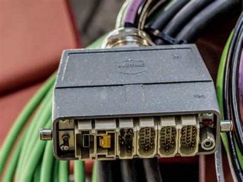 Harting Industrial Connectors Han Heavy Duty Electrical 50 Off