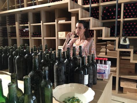 Alexandra Forbes é A Nova Colunista De Vinhos Da Exame Casual Exame