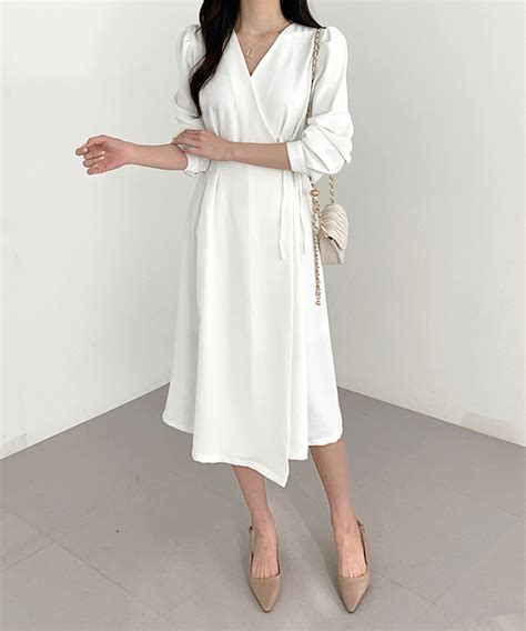 쥬얼 브이넥 랩 핀턱 리본 플레어 롱원피스 봄 가을 간절기 오피스룩 하객룩 소개팅룩 결혼식 결혼식원피스 하객원피스 데이트룩 스냅룩 스냅원피스 브라이덜샤워 벚꽃룩 나들이룩