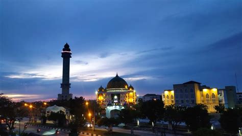 Masjid Dan Senja