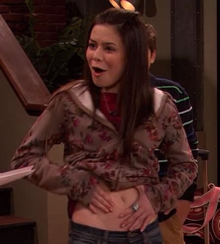 Icarly Belly Button