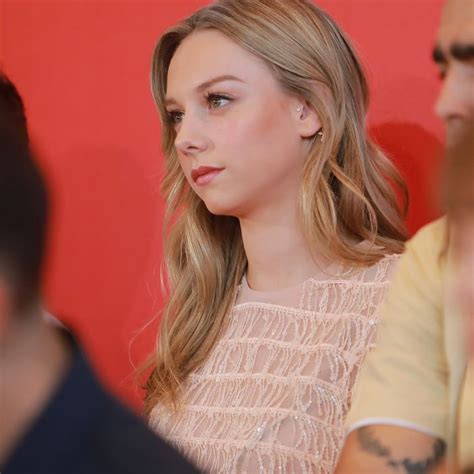 Confira Tudo Que Ester Expósito A Carla Falou Sobre 2ª E 3ª