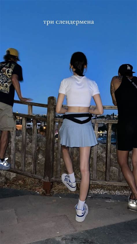 Пин от пользователя Alex на доске Мои сохраненные материалы Худые девушки Худые знаменитости