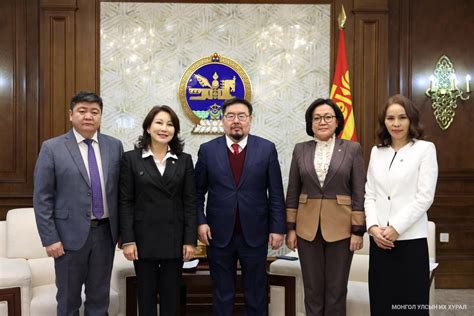 Цахим орчинд хүүхдийг хамгаалах зохицуулалтыг тусгасан хууль