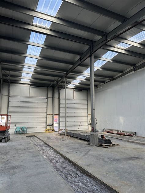 Пазарджик Хале под наем 240кв м Склад 240 кв м Складове промишлени и стопански имоти под