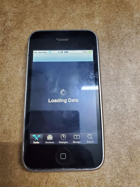 [question] i go to cydia on ios 3 but the app is crashes is there any