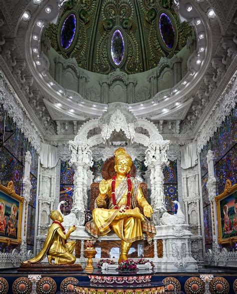 دومین معبد بزرگ هندو جهان در خارج از هند؛ 100 میلیون دلار هزینه برای این معماری در آمریکا تصاویر