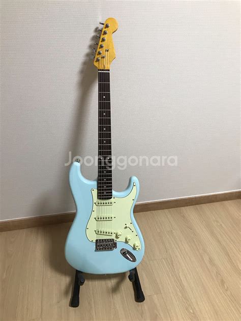 민트급 악기플러스 스트랫 일렉기타 현악기 중고나라