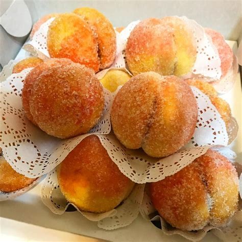 Сегодня прилавки даже самых обычных магазинов изобилуют сладостями количество разнообразных