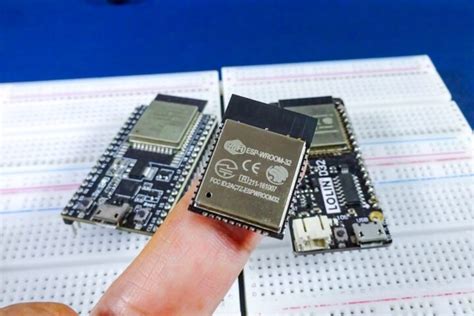 【電子工作】esp32 Esp Wroom 32 の基本的な使い方！モジュール単体で動かしてみる！ ぶらり＠web走り書き