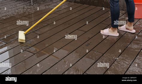 Clean the floor Stock Photo - Alamy