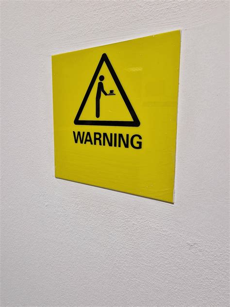 Weird Warning Sign R Funnysigns