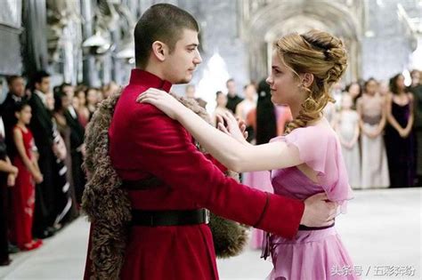 隱藏 18 年，這個《哈利波特》關於妙麗的秘密終於被發現了！ 每日頭條