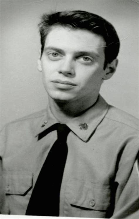 Steve Buscemi In His Fdny Portrait 1980 R Oldschoolcool