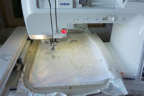 Курс технологии машинной вышивки Техника Ришелье