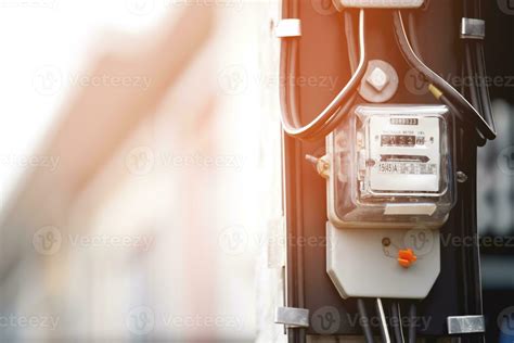 Electric Power Meter Measuring Power Usage Watt Hour Electric Meter Measurement Tool At Pole