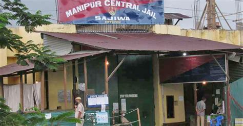 အင်ဖာထောင်တွင် ထိန်းသိမ်းထားသည့် မြန်မာနိုင်ငံသား ၁၀၅ ဦးကို ပြန်လွှတ်ပေးရန် တောင်းဆို