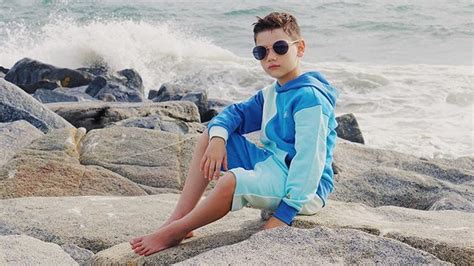 Diezel Ortiz On Instagram Guess” Fashion Style Swimwear