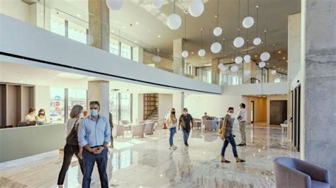 ΦΟΙΤΗΤΙΚΕΣ ΕΣΤΙΕΣ Brief