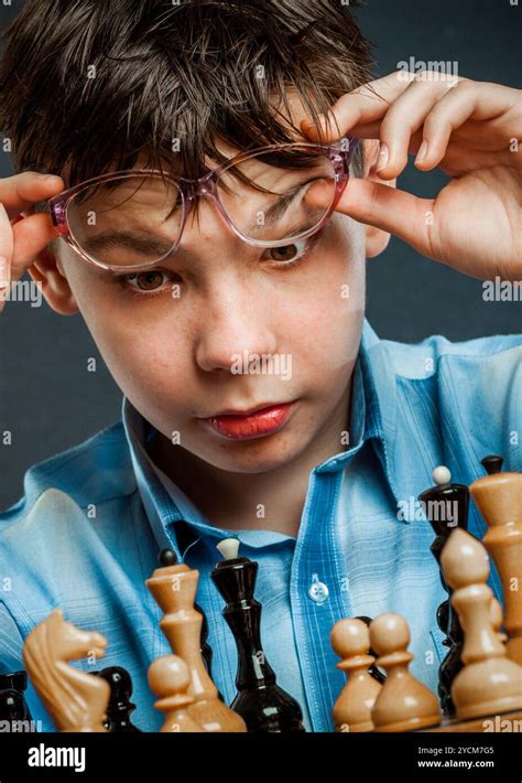 Nerd Play Chess Stock Photo Alamy