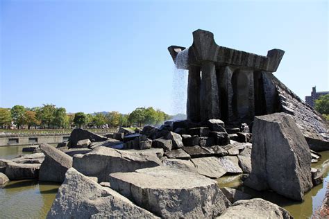久留米市美術館 観光スポット 公式福岡県の観光 旅行情報サイトクロスロードふくおか