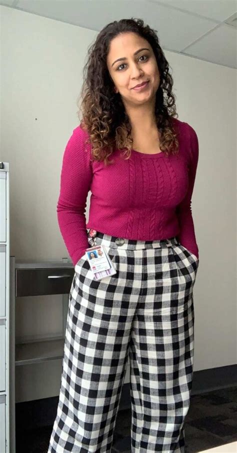 Meet Dr Niveditha Manokaran Who Is Smashing The Stigma Around Sex Healthshots